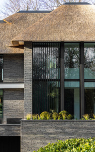 Specialist in riet als dakbedekking, het rieten dak | De Rietdekker